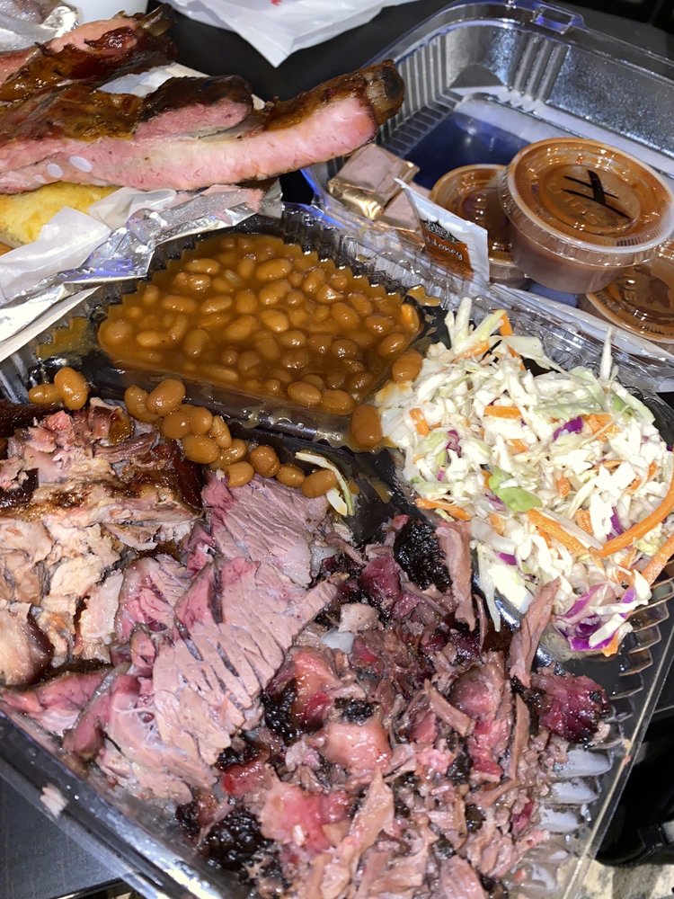 Road Runner Barbeque - Food Cart Schedule - Food Cart Reviews - Phone ...